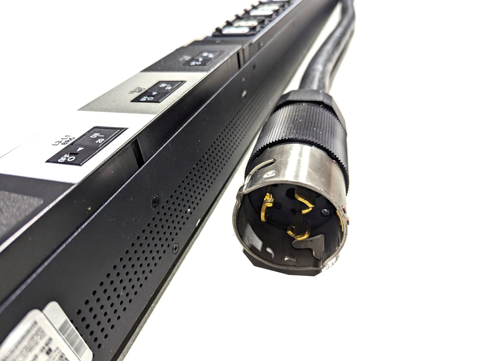 Server Technology C2WG36TE-DFME2M66 Switched POPS Rack PDU 208V 3-PH 36-Outlets | Adhesive Networks