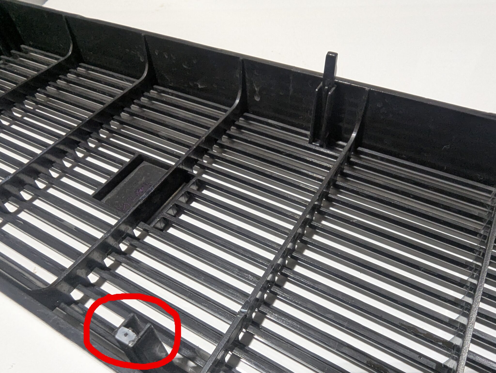 APC Smart-UPS RT 6000 Front Cover 3U Bezel 870-2617 | Adhesive Networks