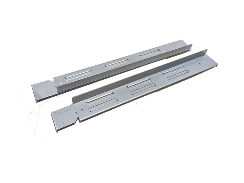 NetApp DS2246 DS4246 Rack Mount Rails 404-00077 -00078 -00079 -00080 ...