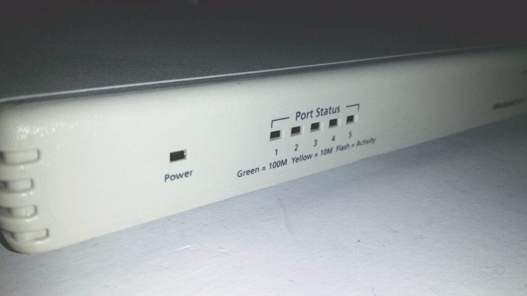 3Com OfficeConnect Switch 5 (3C16793) 5-Ports External Switch with ...