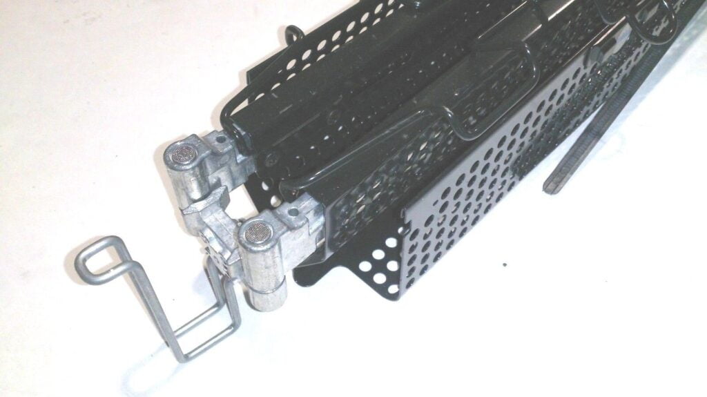 Dell PowerEdge 2850 2650 2U Cable Management Arm 04Y826 | Adhesive Networks
